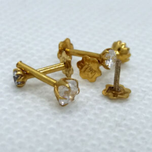 Single Stone Nose Pin in White American Zircon | Pure Gold Jeweller