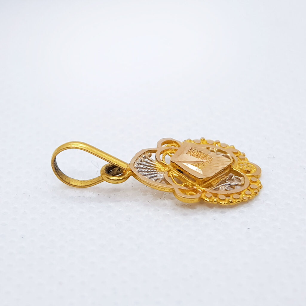 Stylish Gold Locket For Ladies GL0010 | Pure Gold Jeweller