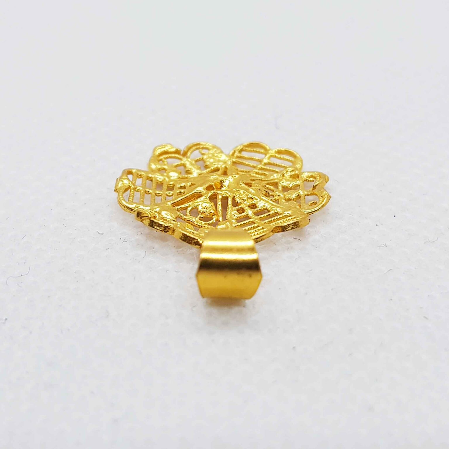 Flower Shape Gold Locket For Chain GL007 | Pure Gold Jeweller