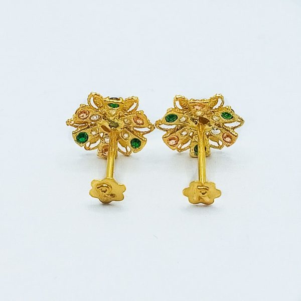 Flower Shape Gold Tops in Green Stone TP0491